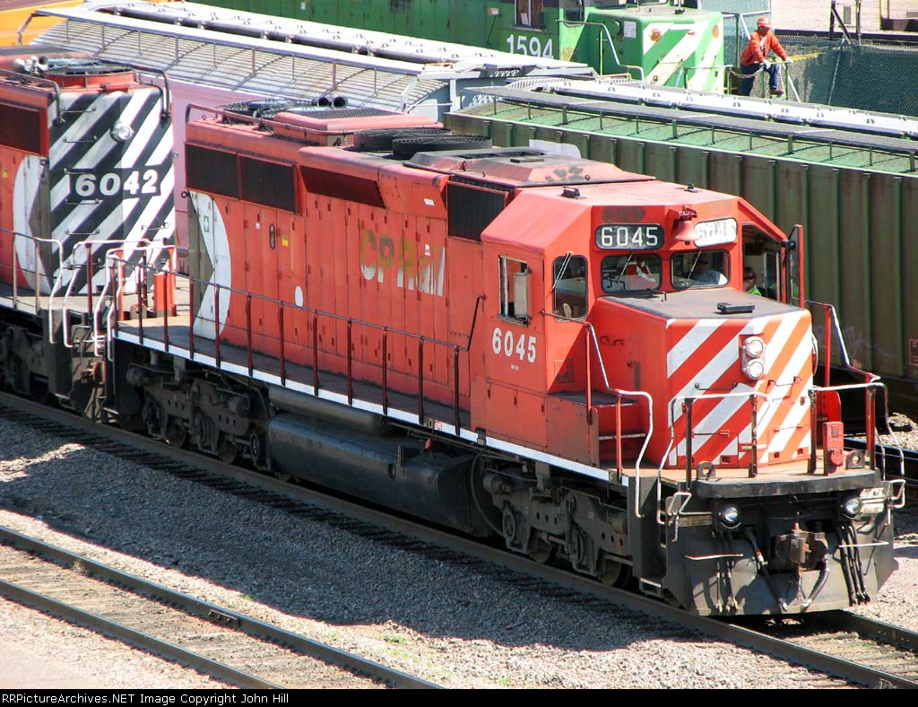 100517003 CP 6045 at BNSF Northtown Yard